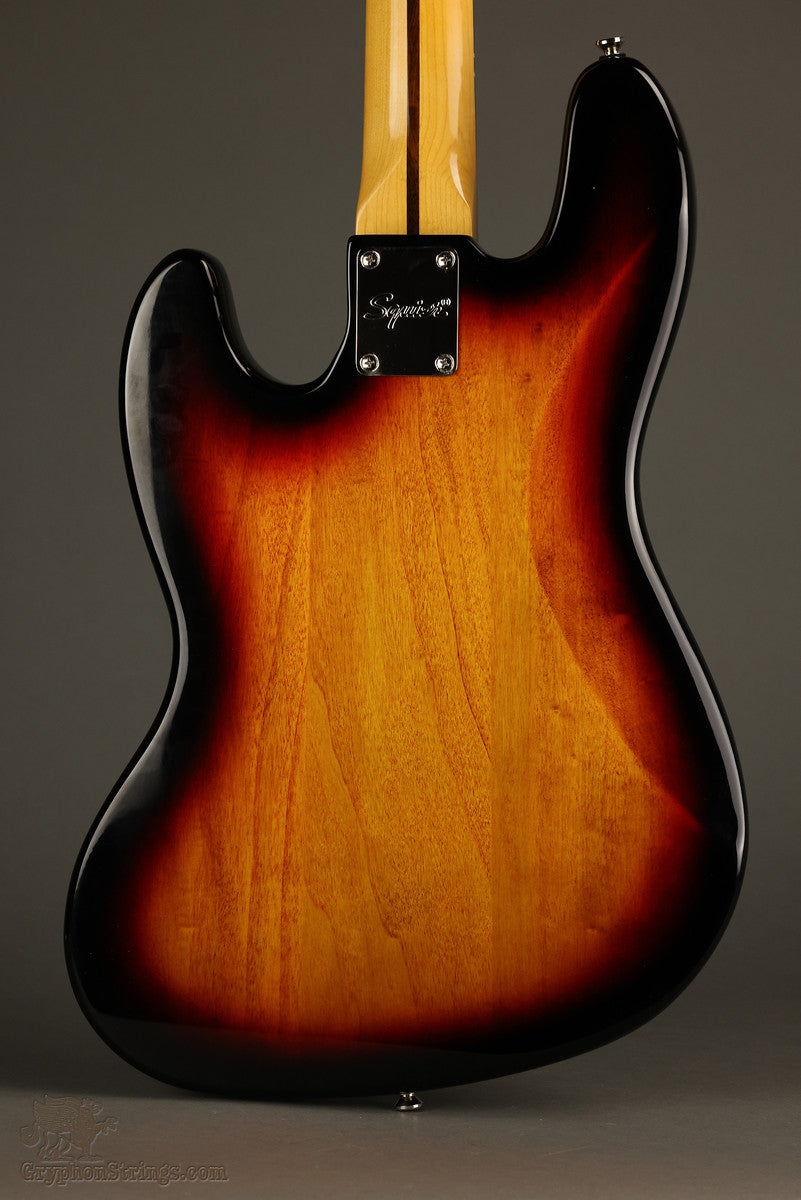 Squier Classic Vibe '60s Jazz Bass®, Laurel Fingerboard, 3-Color Sunbu – Gryphon Strings