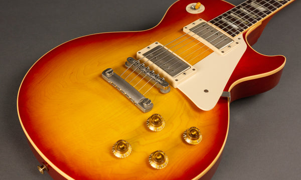Les Pauls. Lots and Lots of Les Pauls. – Gryphon Strings