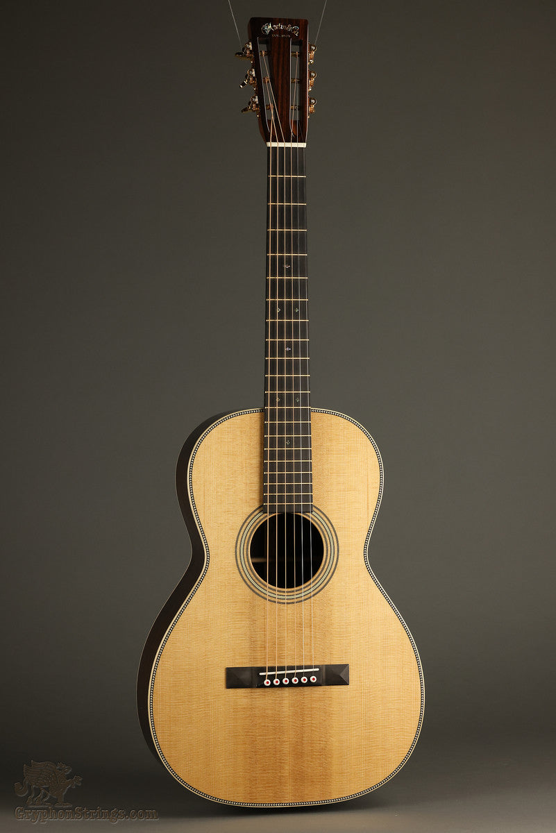 Martin 012-28 Modern Deluxe Steel String Acoustic Guitar - New ...